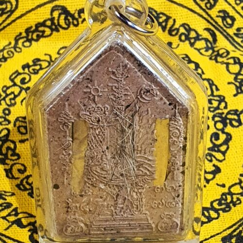 Phra Khun Phaen with gold leaf and 5 takruts LP Khao Haeng Wat Ta Pan ...