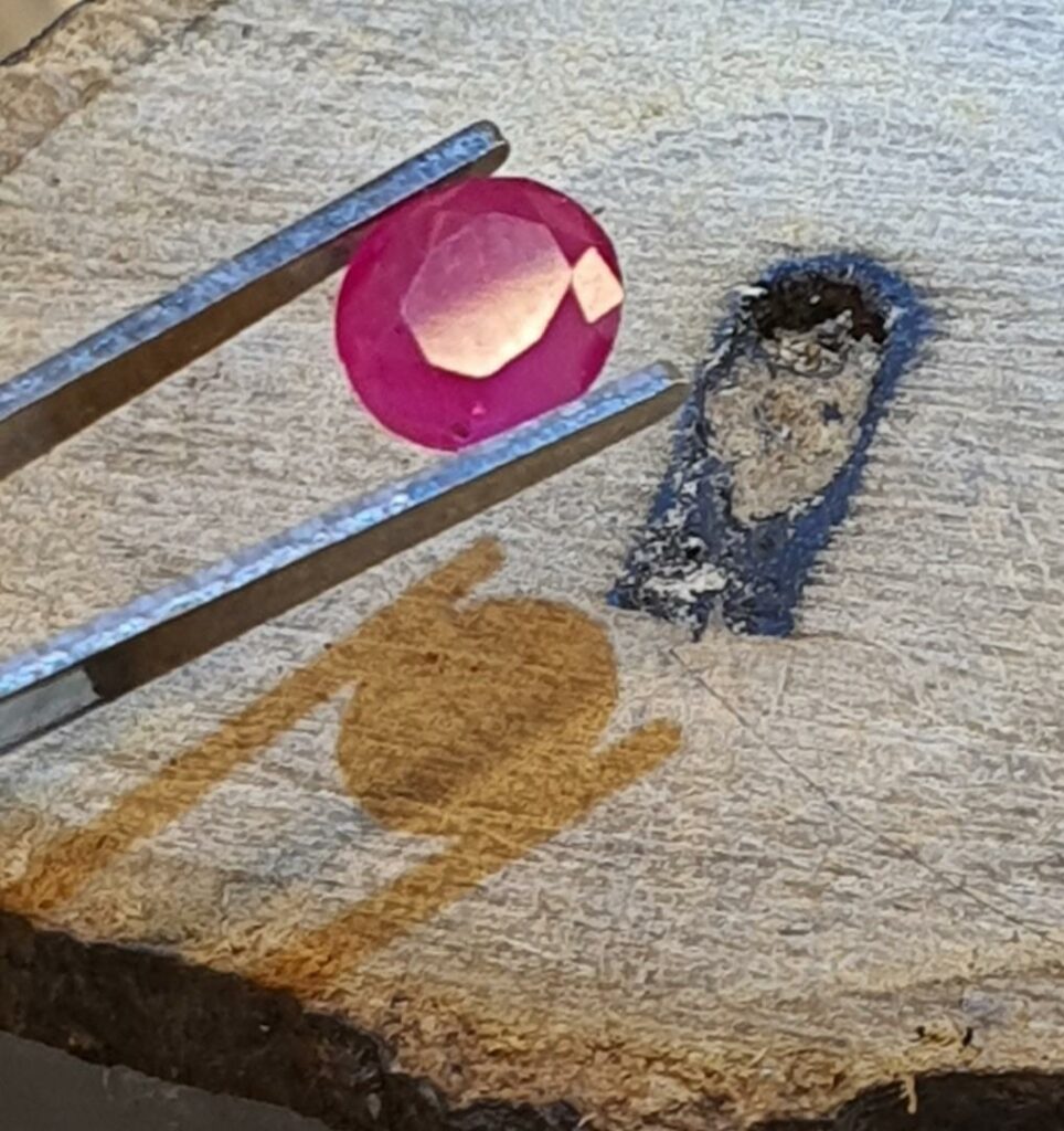 Intense Red Ruby, Octagon cut 0.95 Carats 💯 percent natural and ...